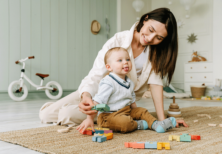 La période de familiarisation : tout savoir Parlonsbambins